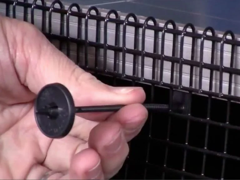 GALVANIZED 30m Solar Panel Bird Exclusion Kit - EnviroGuard