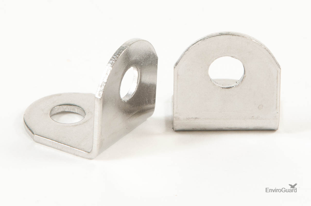 Angle Bracket Intermediate Fixing For Steel Cladding