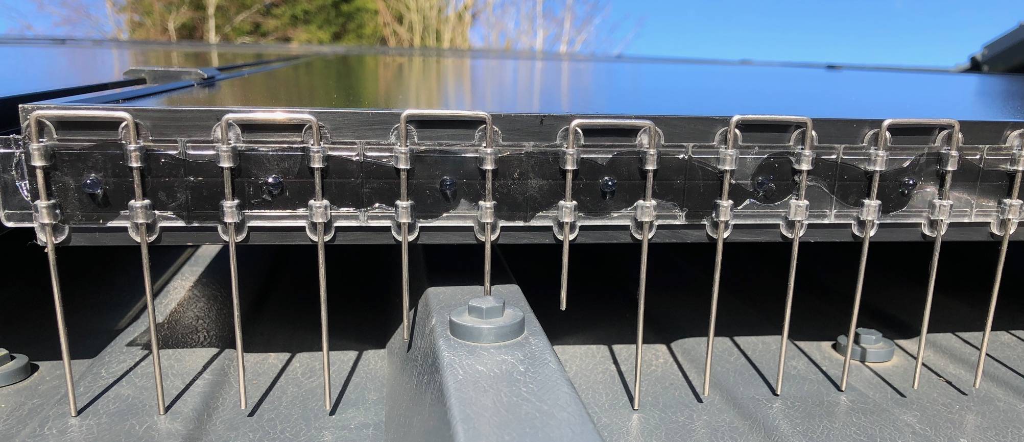 160mm Solar Guard Adjustable Spike Per Metre - EnviroGuard